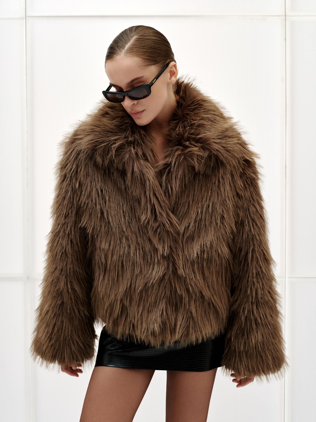 JADE Short Faux Fur Coat - Hazelnut | COOSH