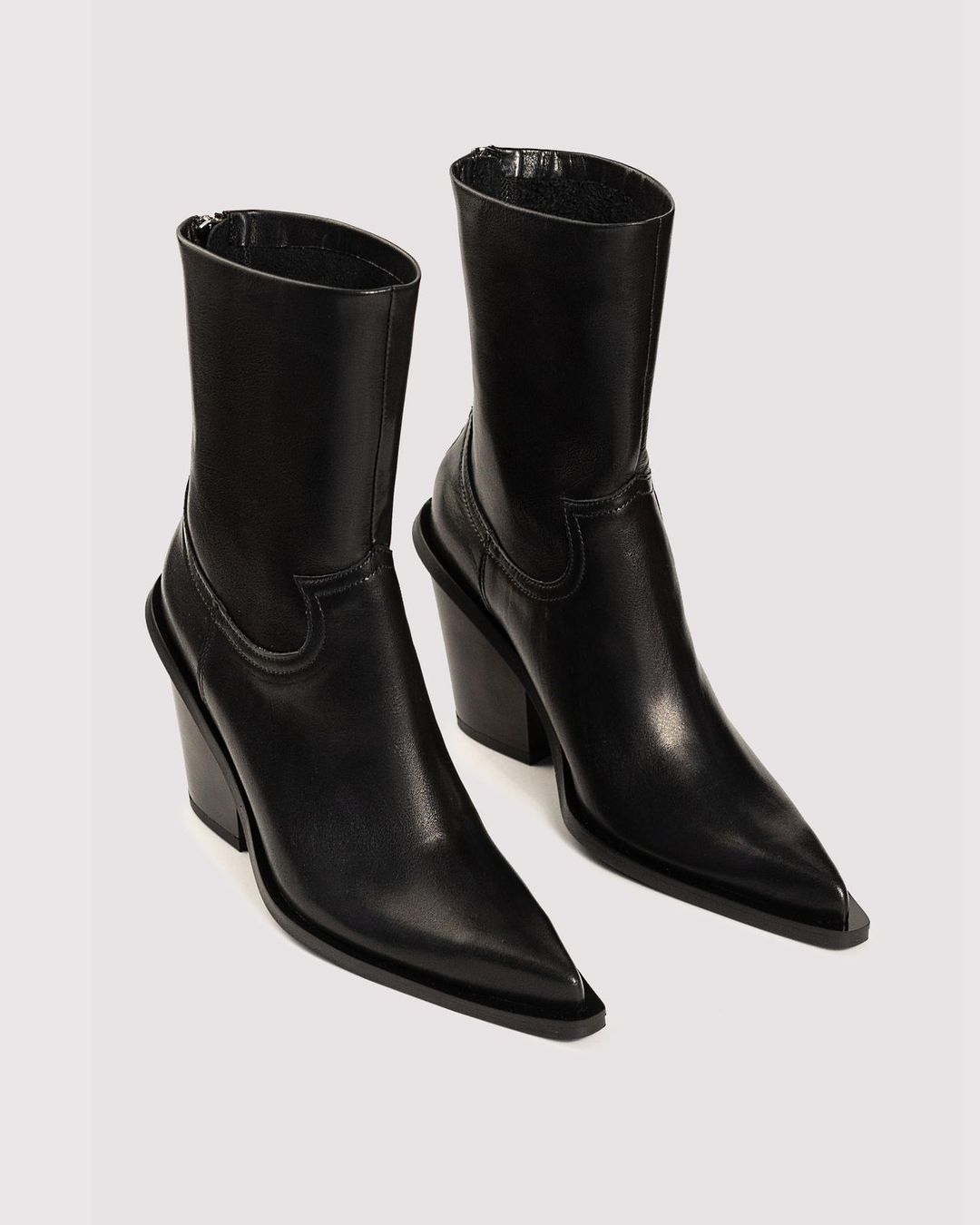 Leather Ankle Boots THÈA - Black | COOSH