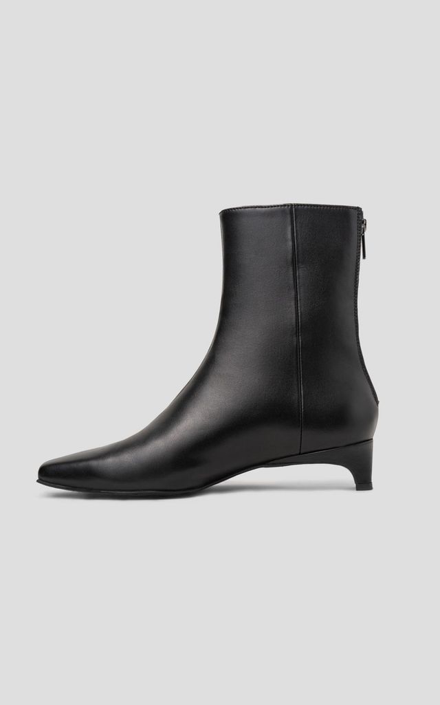 Leather Ankle Boots THÈA - Black | COOSH