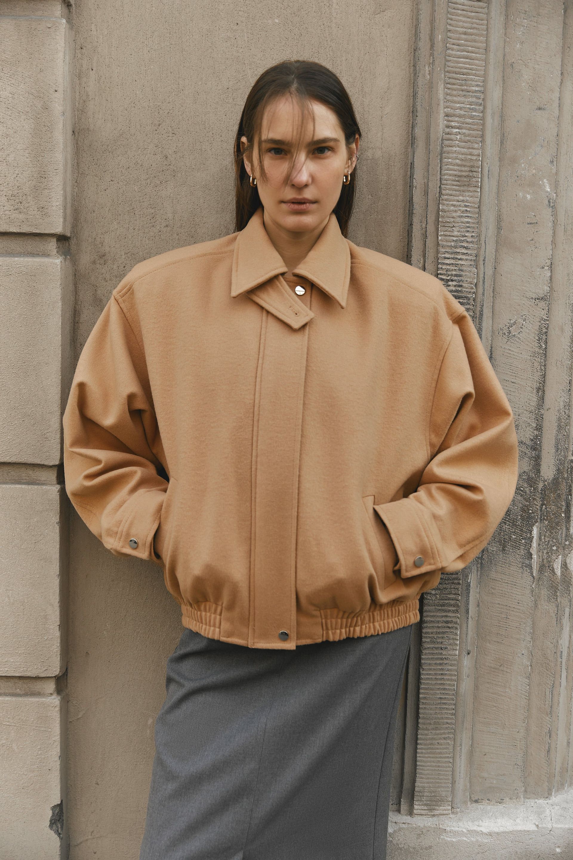 WORK PUFFER Down Jacket - Beige | COOSH